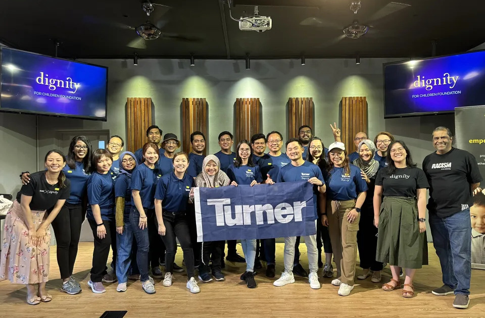 Inspiring Young Minds | Insights | Turner Construction Company
