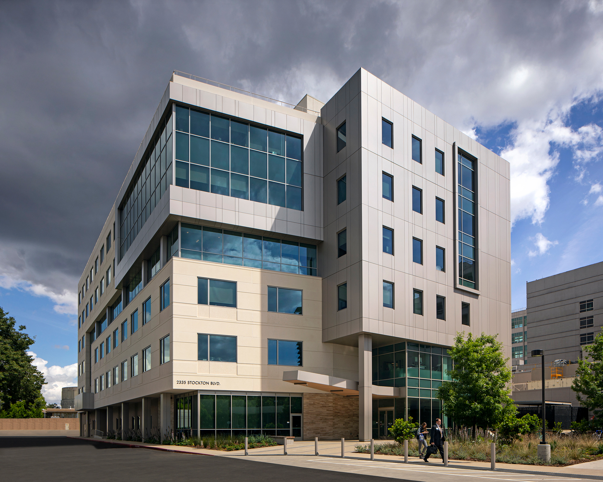 UC Davis Health, North Addition Office Building | Projects | Turner ...