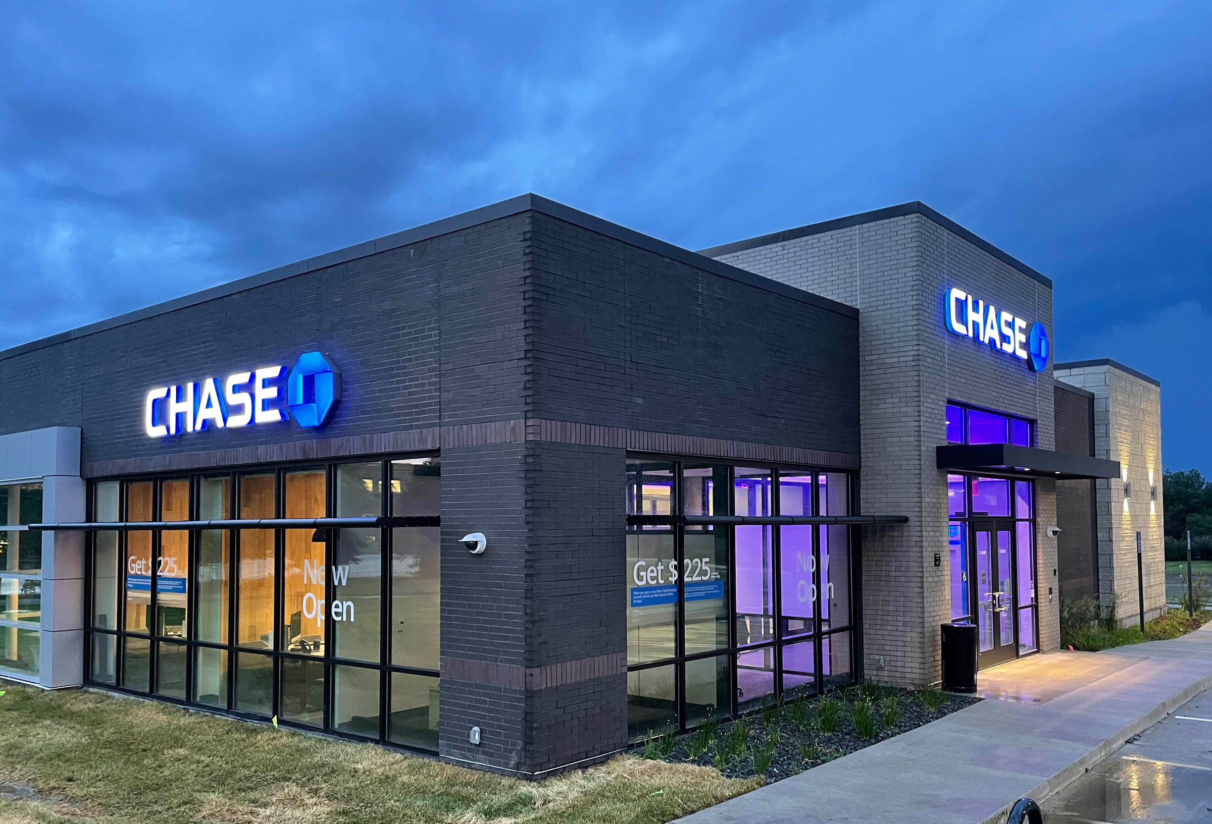 Chase Bank West Des Moines | Projects | Turner Construction Company